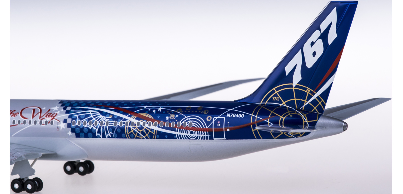 HG2315GR Boeing 767-400 N76400 Hogan 1:200 -飞机模型世界