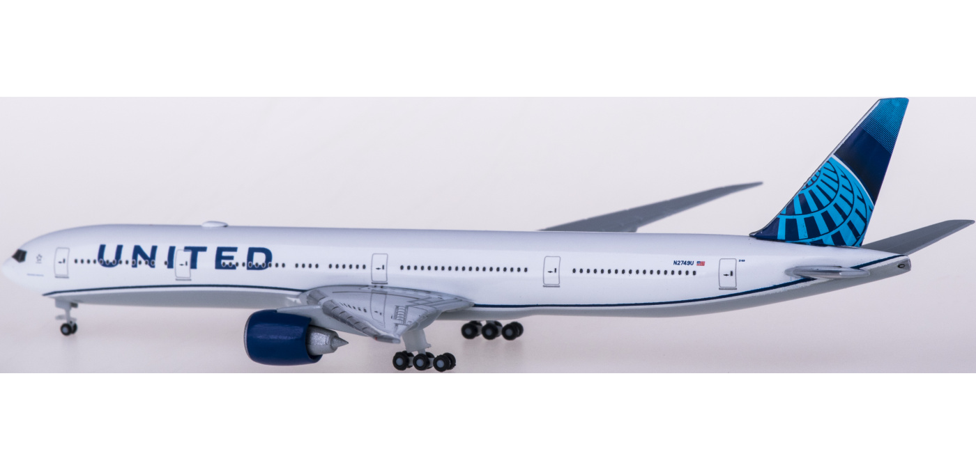 534253 United Airlines 美国联合航空 Boeing 777-300ER N2749U Herpa 1:500 -飞机模型世界