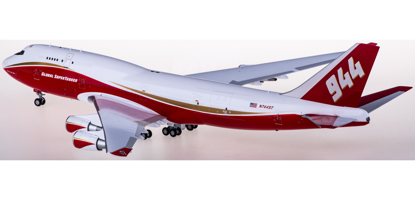 XX20068 Global Supertanker Services Boeing 747-400 Supertanker N744ST ...
