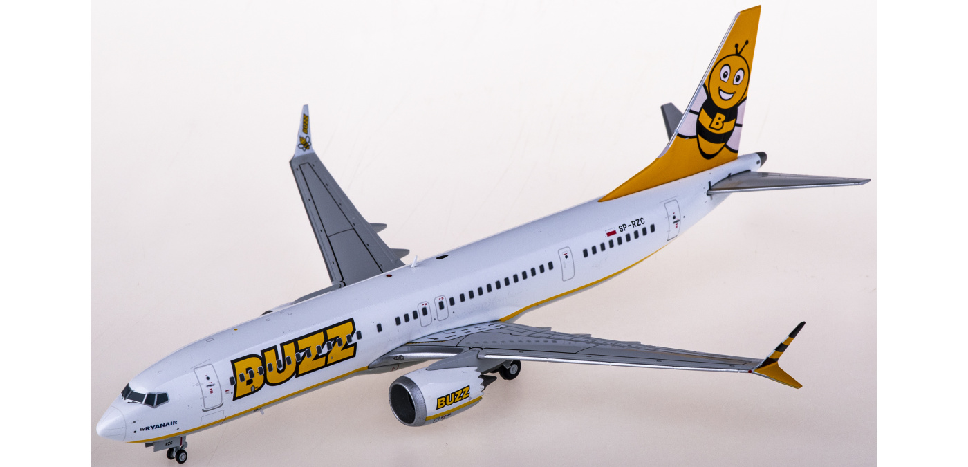 EW238M003 Buzz Boeing 737 MAX 8 SP-RZC JC Wings 1:200 -飞机模型世界