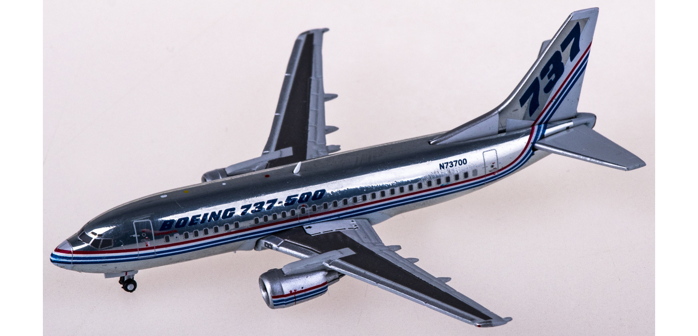 LH4184 Boeing 737-500 N73700 JC Wings 1:400 -飞机模型世界