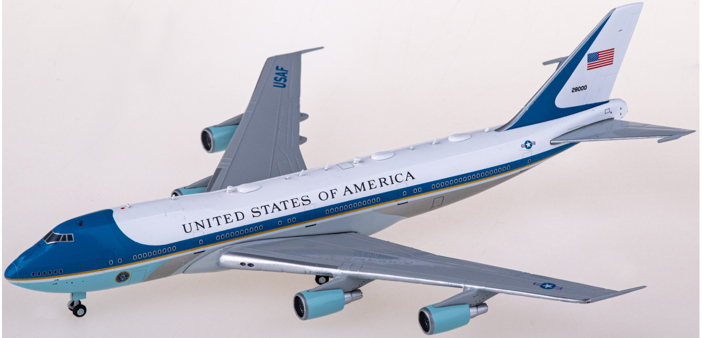 GJAFO2173 USAF 美国空军 Boeing 747-200 VC-25A 82-8000 Air Force One ...