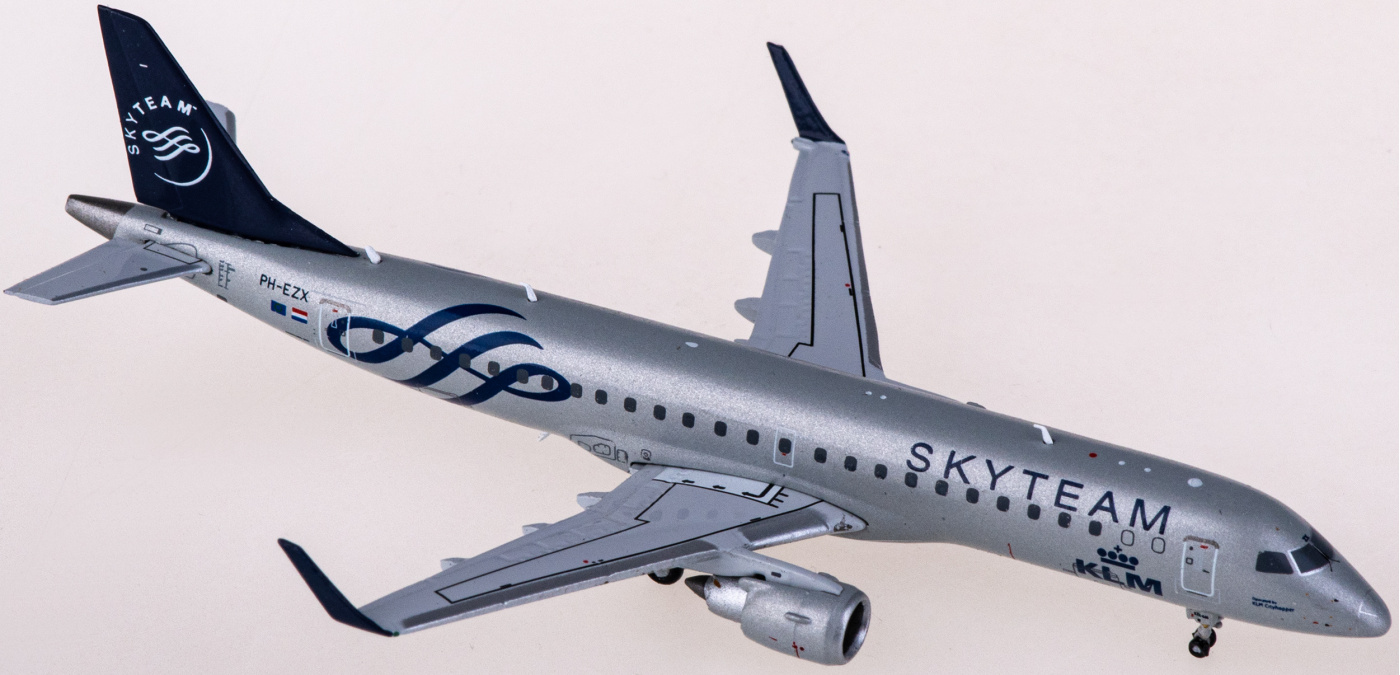 XX40061 KLM 荷兰皇家航空 Embraer ERJ-190 PH-EZX 天合联盟 JC Wings 1:400 -飞机模型世界