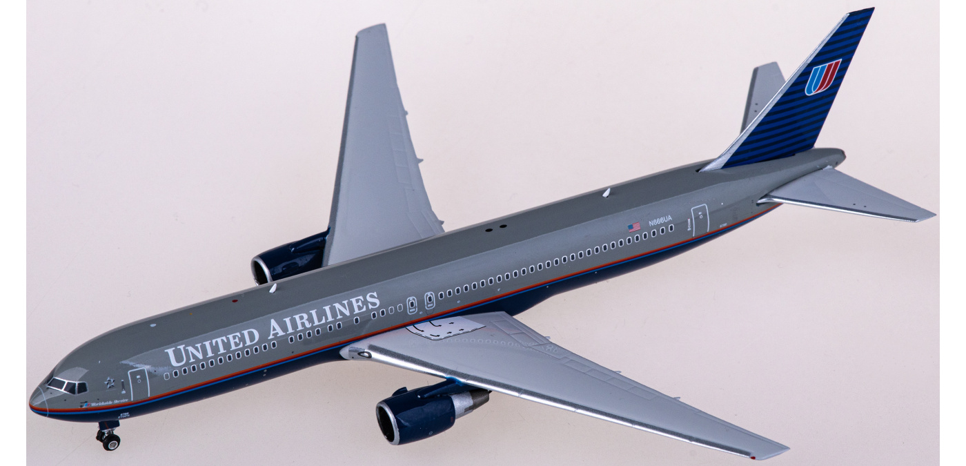 PH04558 United Airlines 美国联合航空 Boeing 767-300ER N666UA Phoenix 1:400 ...