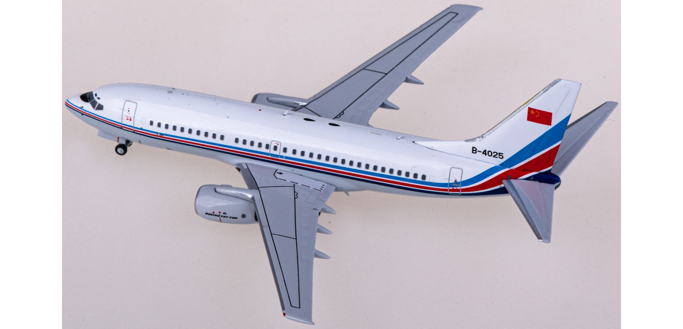 NG77039 PLAAF 中国空军 Boeing 737-700 B-4025 NGmodels 1:400 -飞机模型世界