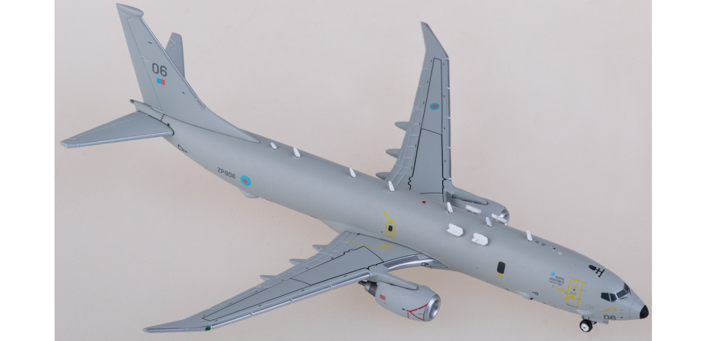 GMRAF136 RAF 英国皇家空军 Boeing P-8 Poseidon MRA1 ZP806 Geminijets 1:400 -飞机模型世界