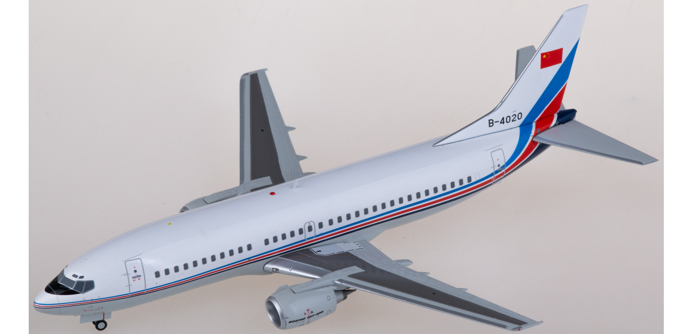 P-200-B-4020 PLAAF 中国空军 Boeing 737-300 B-4020 Patriot 1:200 -飞机模型世界