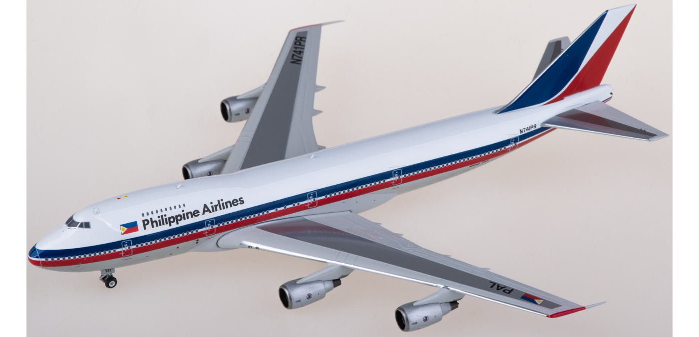 PH11889 Philippine Airlines 菲律宾航空 Boeing 747-200 N741PR Phoenix 1:400 ...