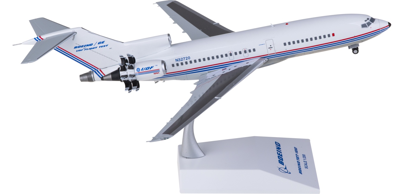 XX20413 Boeing 727-100 N32720 JC Wings 1:200 -飞机模型世界