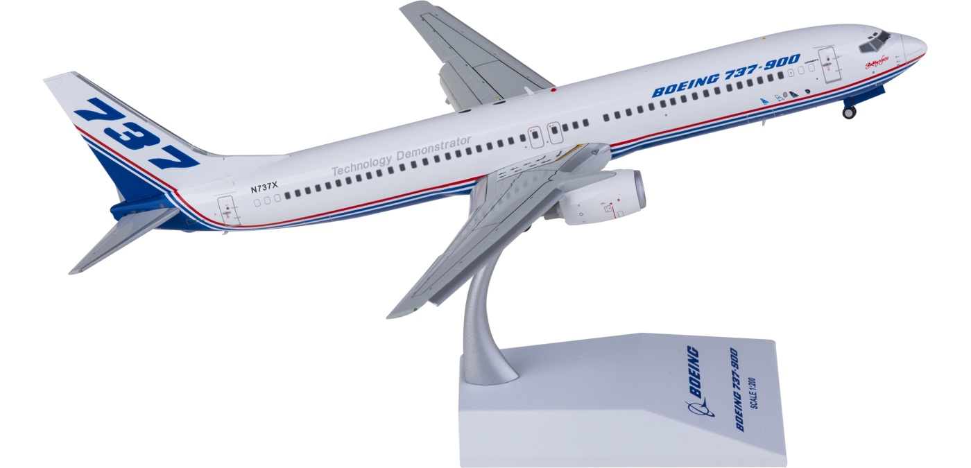 LH2456A Boeing 737-900 N737X 襟翼放下版 JC Wings 1:200 -飞机模型世界