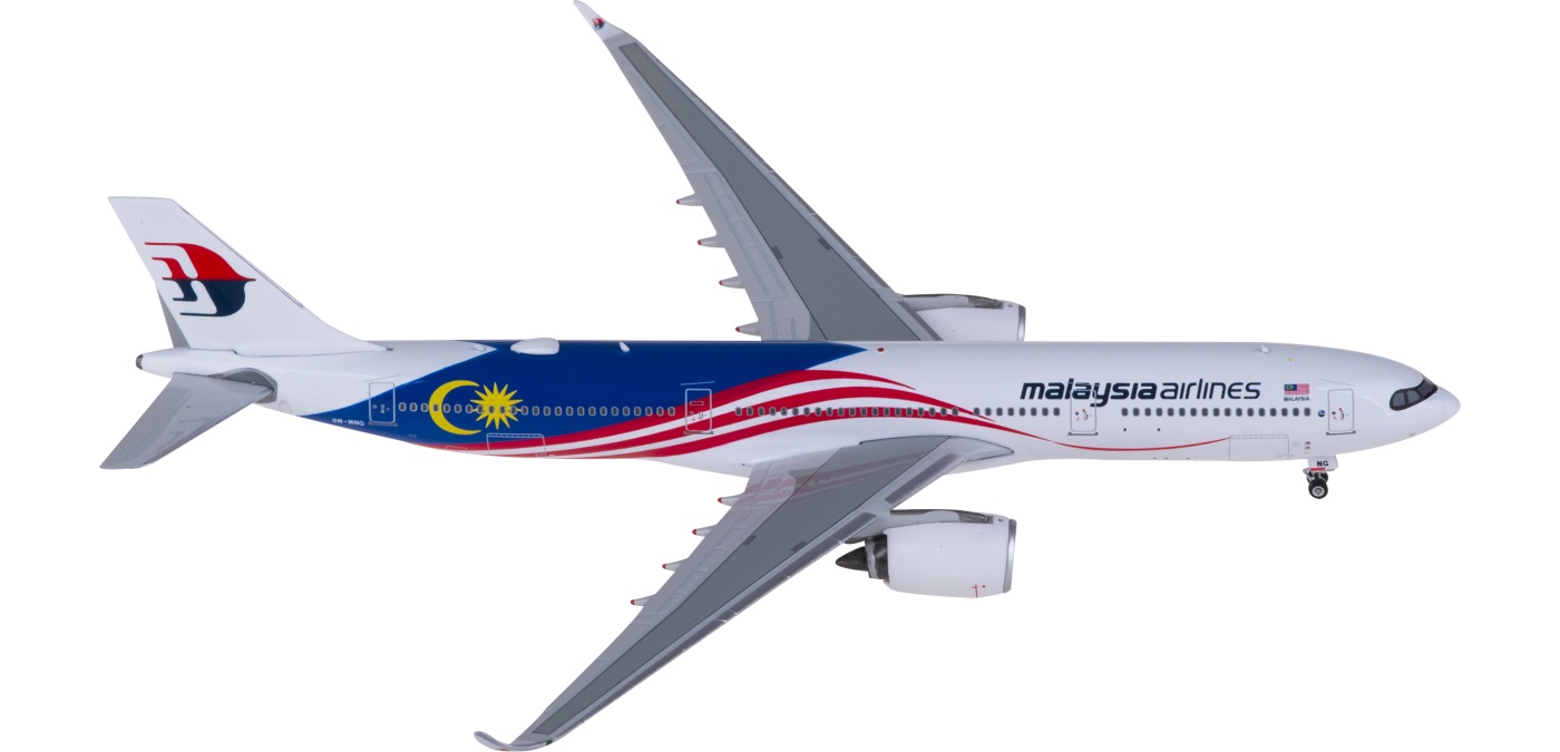 PH11926 Malaysia Airlines 马来西亚航空 Airbus A330-900neo 9M-MNG Phoenix 1: ...