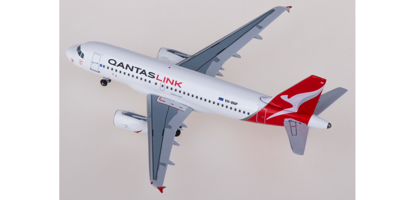 AC411345 Qantas 澳洲航空 Airbus A319 VH-8NP AeroClassics 1:400 -飞机模型世界