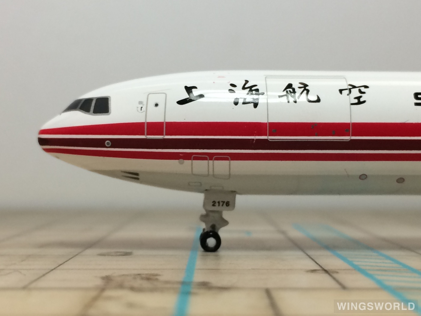 Geminijets 1:400 McDonnell Douglas MD-11 Shanghai Airlines 上海航空 ...