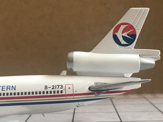 JC Wings 1:400 McDonnell Douglas MD-11 China Eastern 中国东方航空 XX4049 B ...