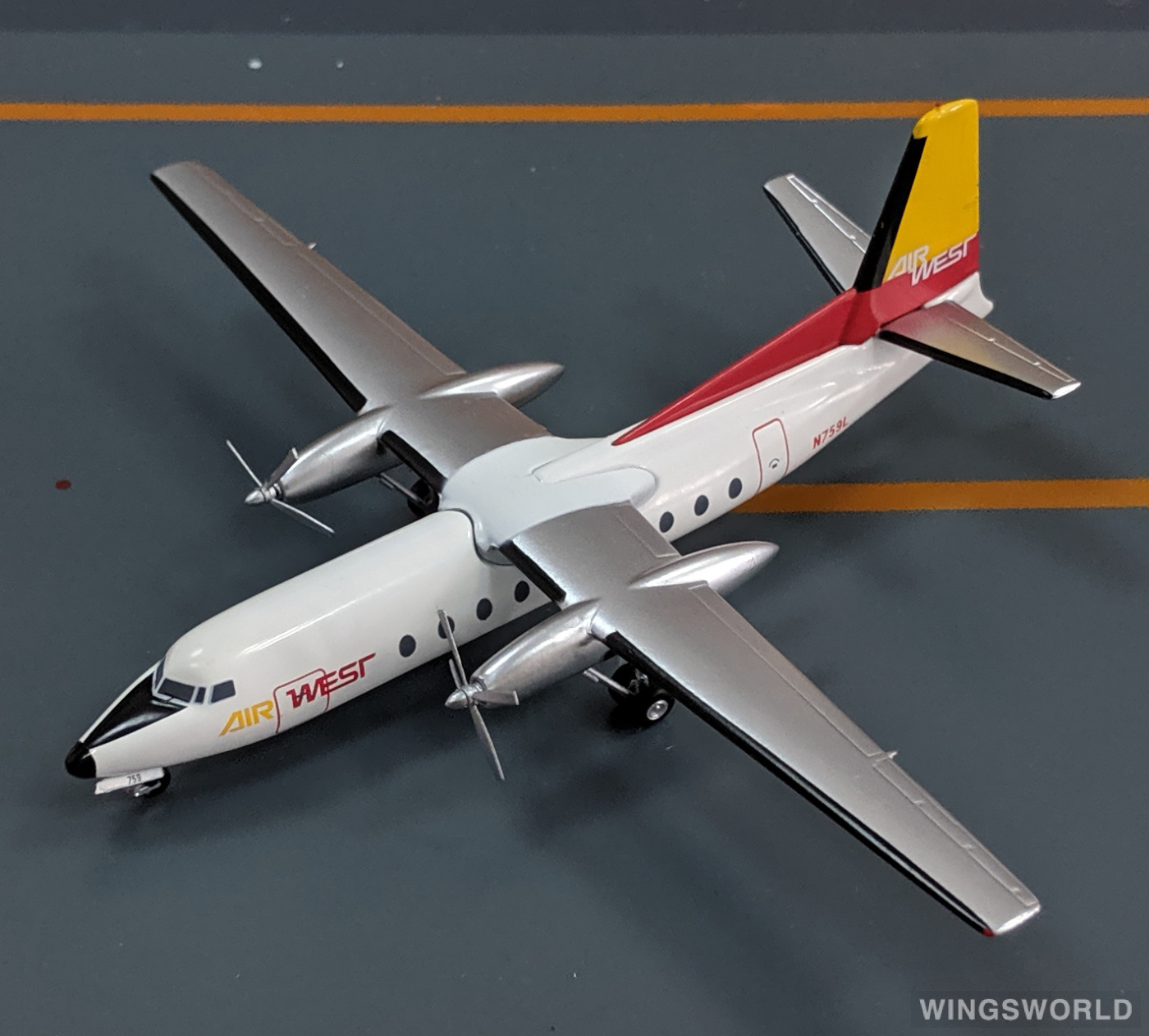 AeroClassics 1:200 Fokker F-27 Air West AC19119 N759L 的照片 作者:Tomi - 飞机模型世界资料库