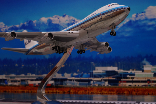 Dragon Models 1:400 Boeing 707-100 Qantas 澳洲航空 56149 N707JT 图片和二手转让信息 ...