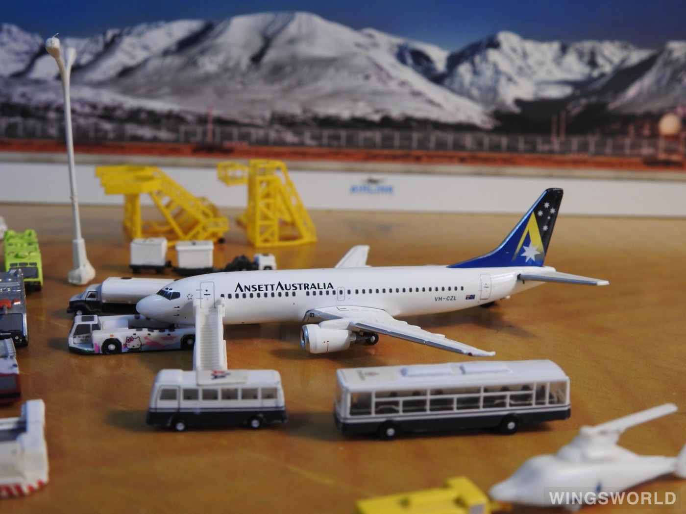 Phoenix 1:400 Boeing 737-300 Ansett 澳洲安捷航空 PH10355A VH-CZL A Tail的照片 作者 ...