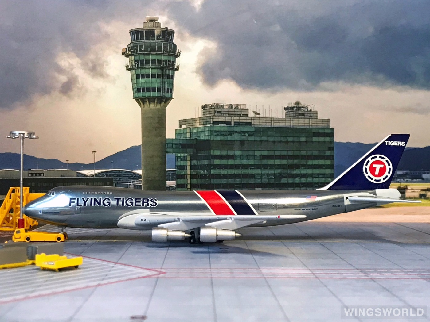 Geminijets 1:400 Boeing 747-200 Flying Tiger Line 飞虎航空 GJFTL056 N808FT ...