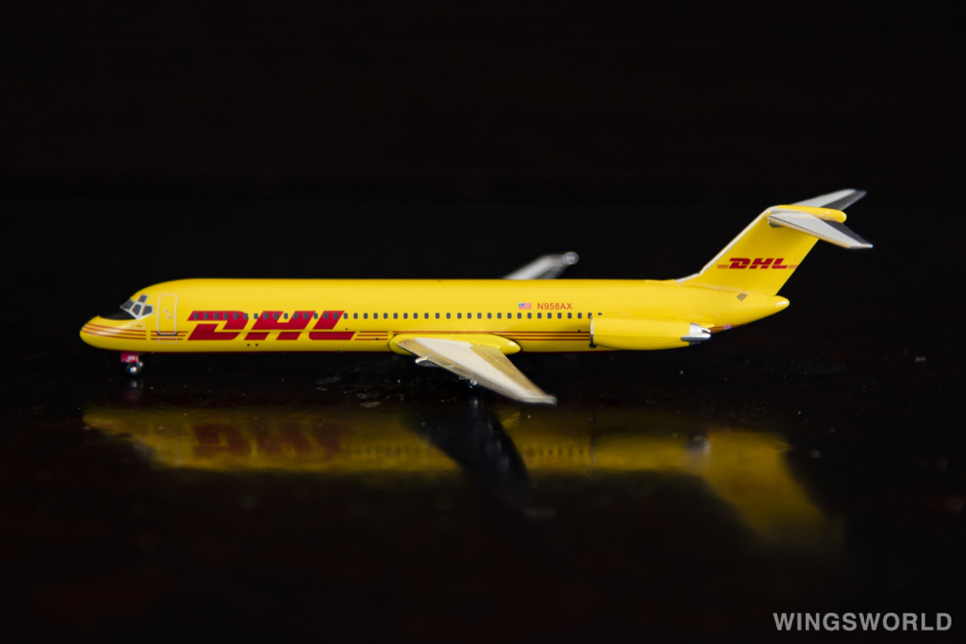 AeroClassics 1:400 McDonnell Douglas DC-9 DHL 敦豪 ACN958AX N958AX 的照片 作者 ...