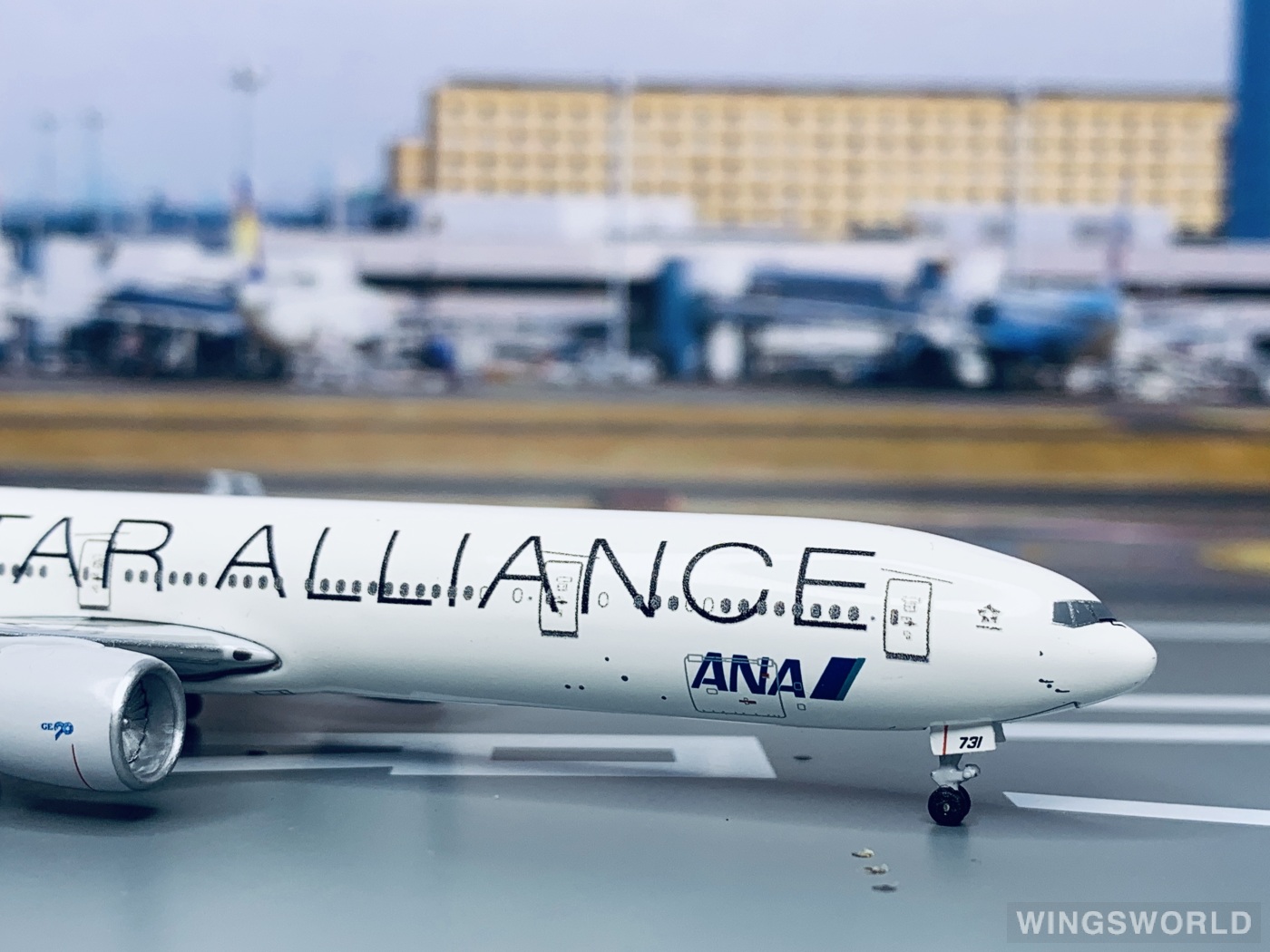 AeroClassics 1:500 Boeing 777-300ER ANA 全日空 AC5JA731A JA731A 星空联盟的照片 作者:JohnnyTS - 飞机模型世界资料库
