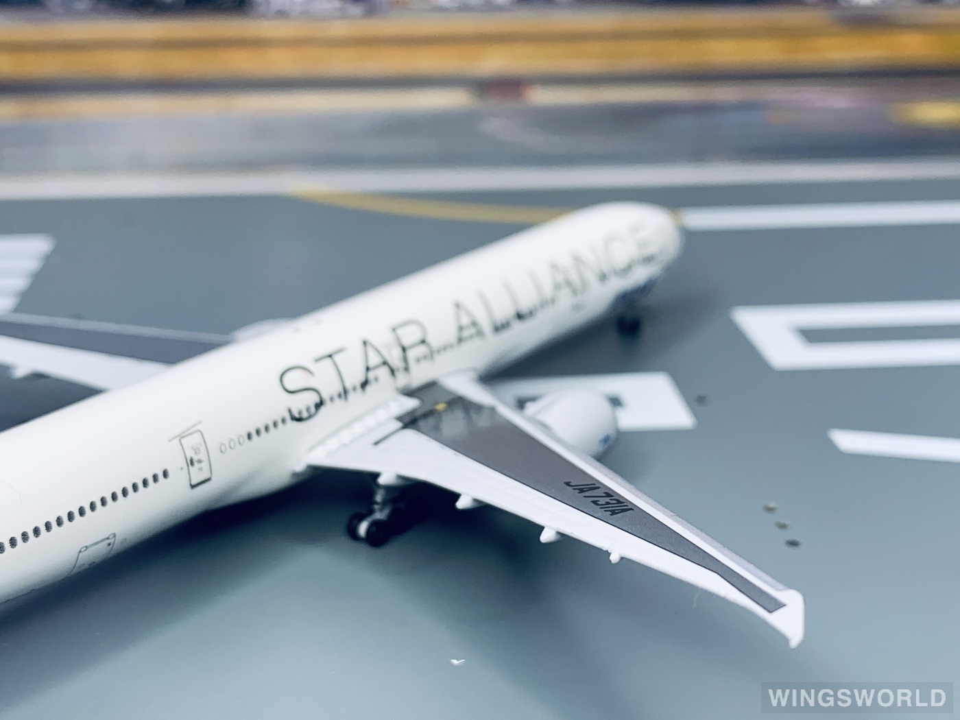 AeroClassics 1:500 Boeing 777-300ER ANA 全日空 AC5JA731A JA731A 星空联盟的照片 作者:JohnnyTS - 飞机模型世界资料库