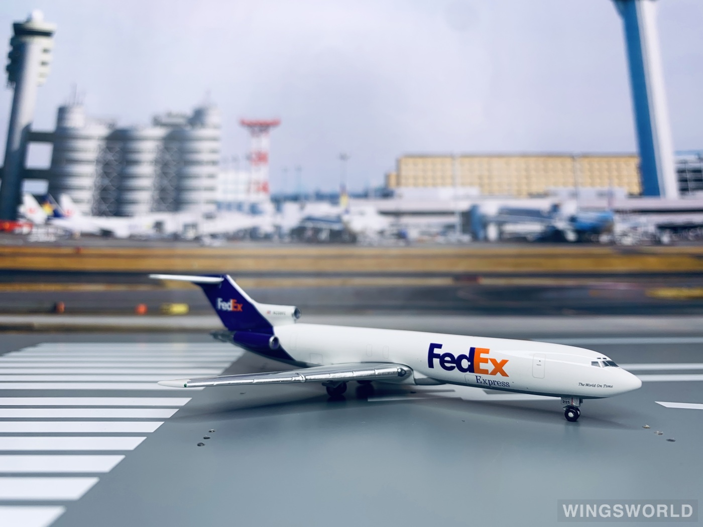 Geminijets 1:400 Boeing 727-200 FedEx 联邦快递 GJFDX439 N235FE 的照片 作者 ...