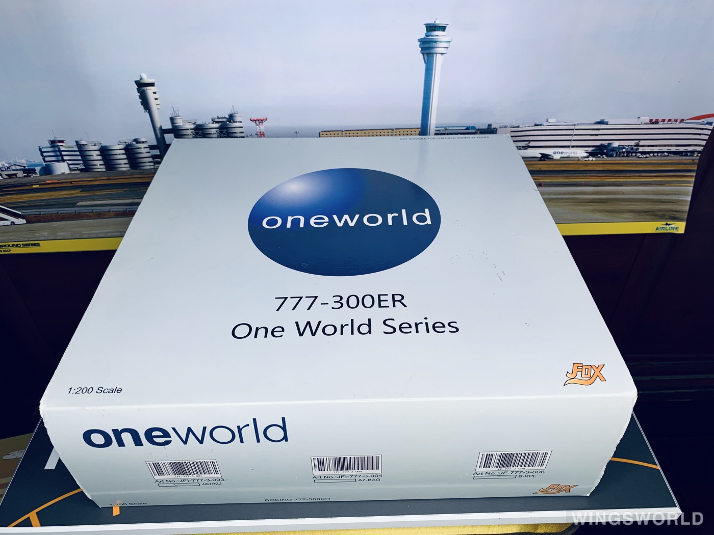 JFOX 1:200 Boeing 777-300ER Japan Airlines 日本航空 JFI-777-3-003 JA732J ...