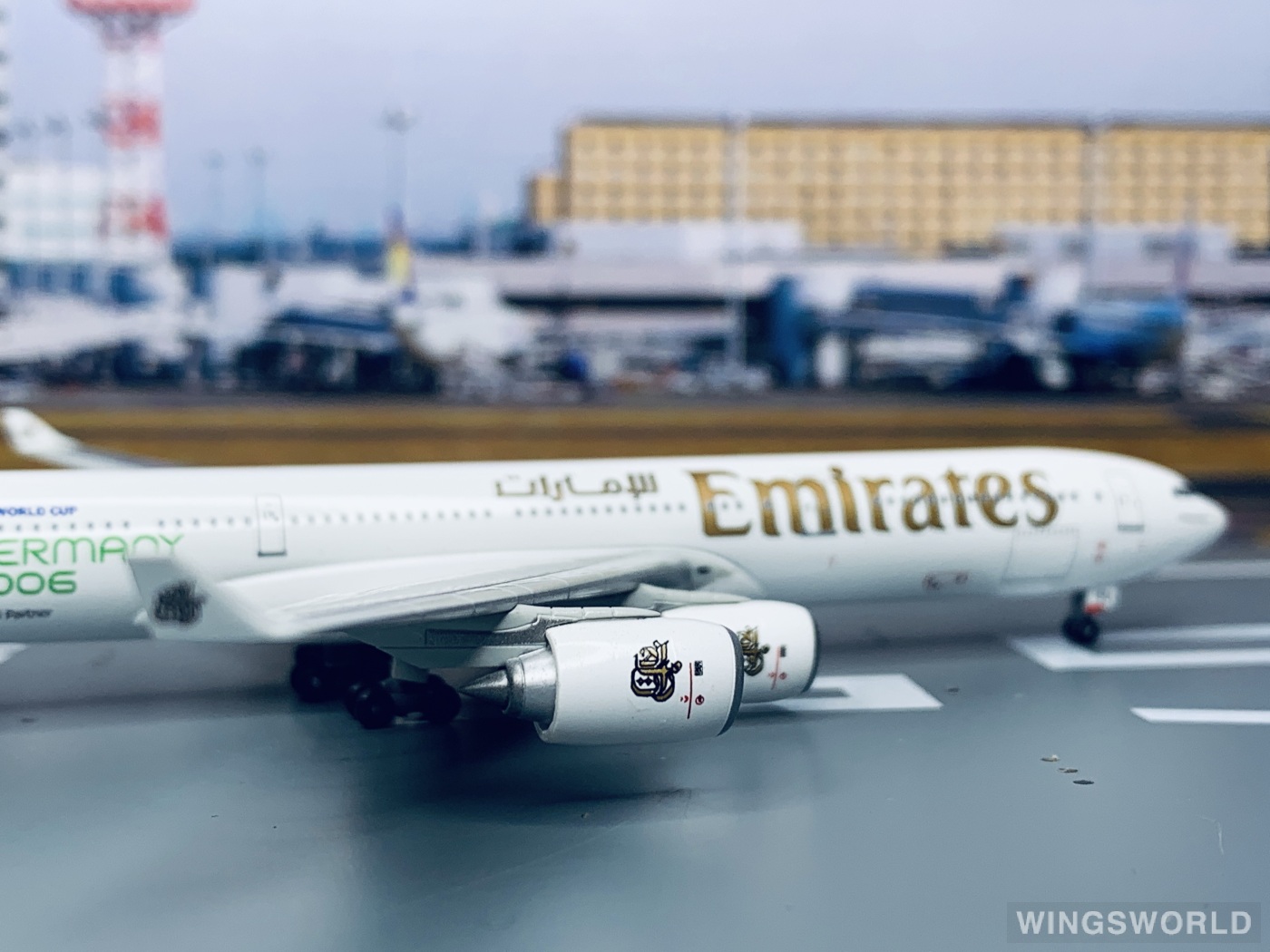 Dragon Models 1:400 Airbus A340-500 Emirates 阿联酋航空 55866 A6-ERA 2000s ...