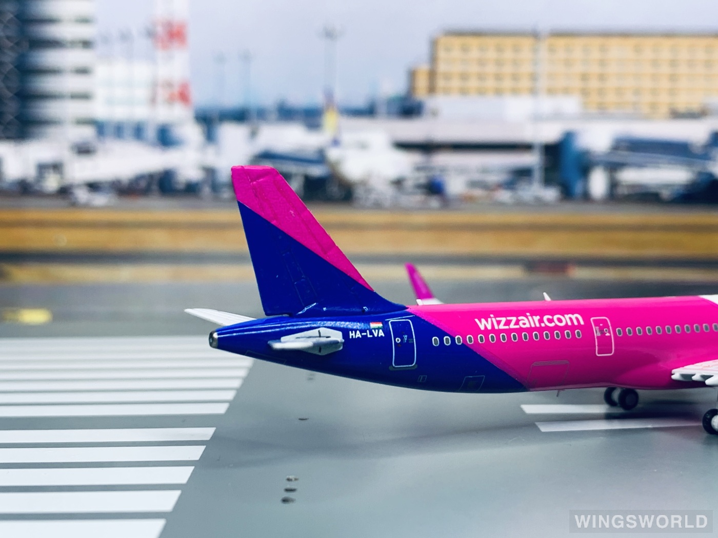 Pandamodel 1:400 Airbus A321neo Wizz Air 维兹航空 19013 HA-LVA 的照片 作者 ...