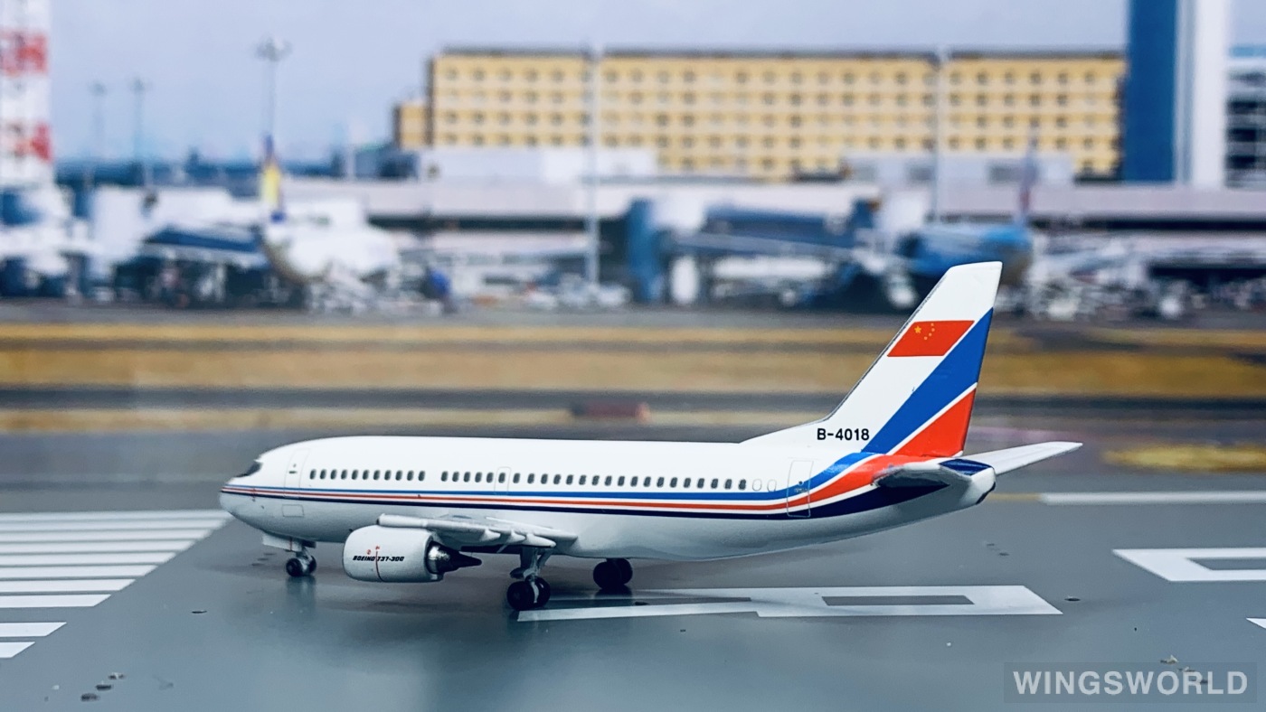 AeroClassics 1:400 Boeing 737-300 PLAAF 中国空军 ACB4018 B-4018 的照片 作者 ...