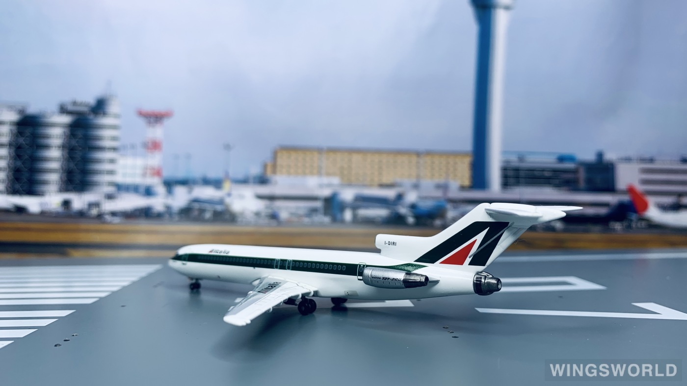 AeroClassics 1:400 Boeing 727-200 Alitalia 意大利航空 ACIDIRI I-DIRI 的照片 作者:JohnnyTS - 飞机模型世界资料库