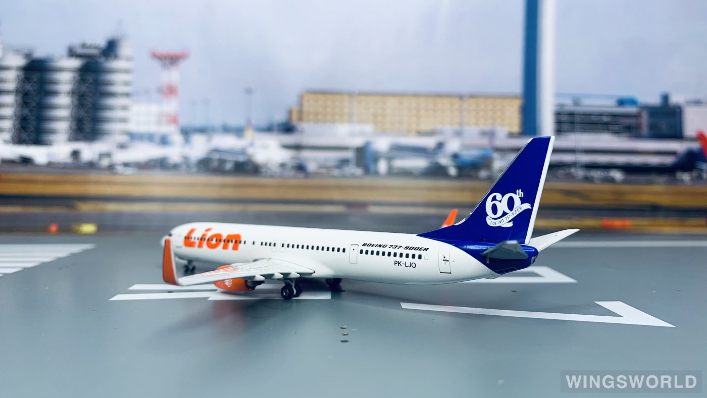 Phoenix 1:400 Boeing 737-900 Lion Air 狮子航空 10647 PK-LJO 波音第60架B737 ...