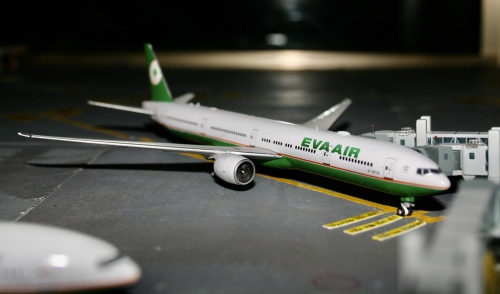 Skywings 1:400 Boeing 737-300 Wuhan Airlines 武汉航空 SKY-PM-036 B-2969 图片和 ...