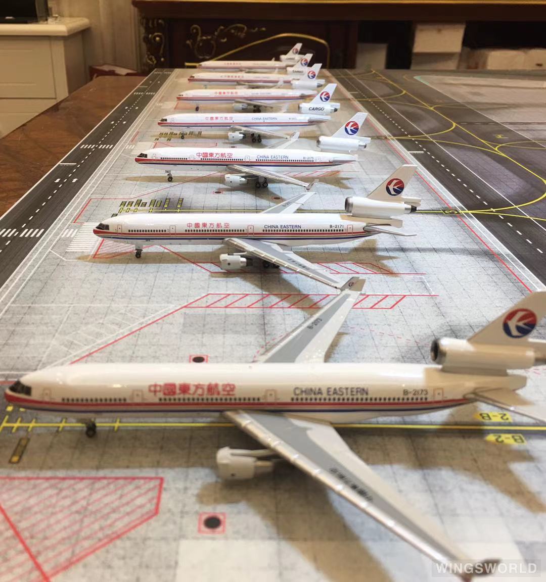 AeroClassics 1:400 McDonnell Douglas MD-11 China Eastern 中国东方航空 ACB2172 ...