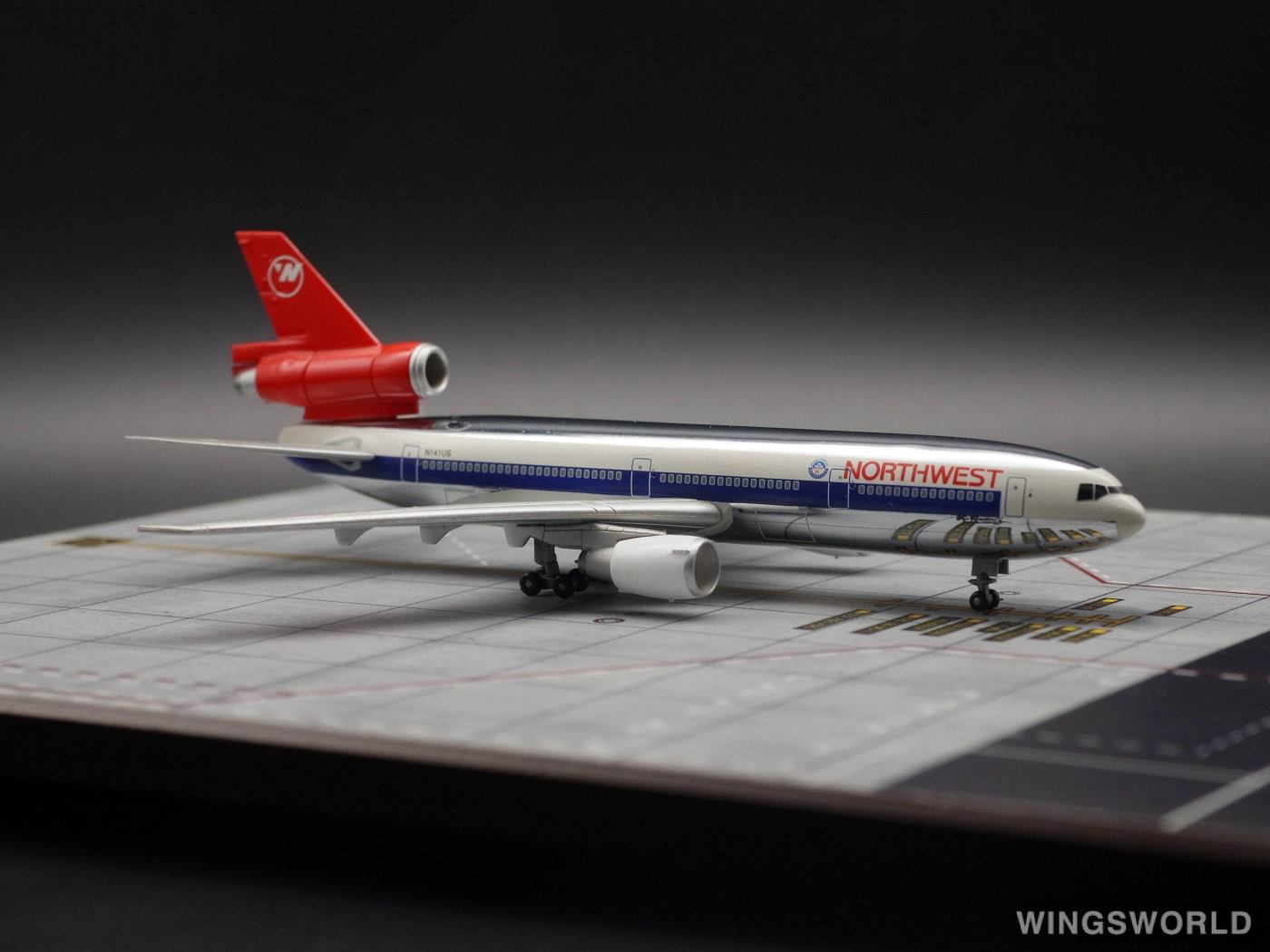Dragon Models 1:400 McDonnell Douglas DC-10 Northwest Airlines 美国西北航空 55209B N141US 1980s colors ...