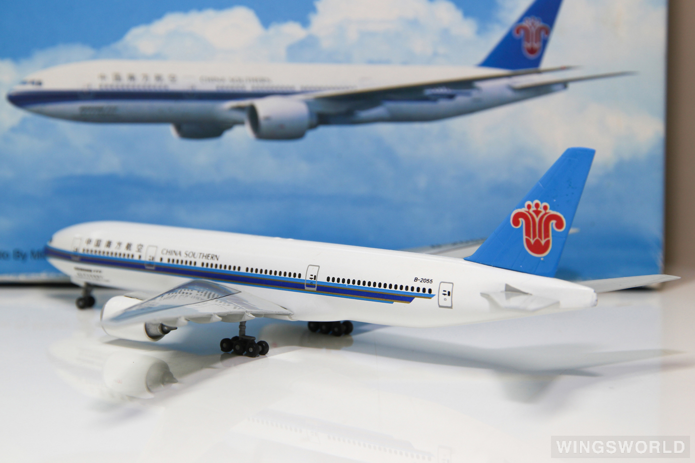 Dragon Models 1:400 Boeing 777-200 China Southern 中国南方航空 55039 B-2055 越 ...