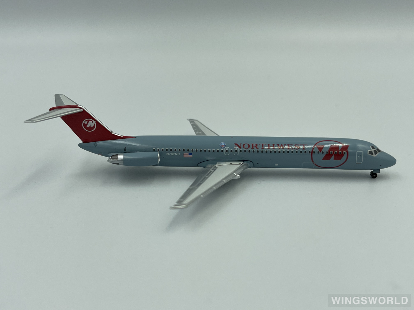 AeroClassics 1:400 McDonnell Douglas DC-9 Northwest Airlines 美国西北航空 ACN787NC N787NC Late 1980s ...