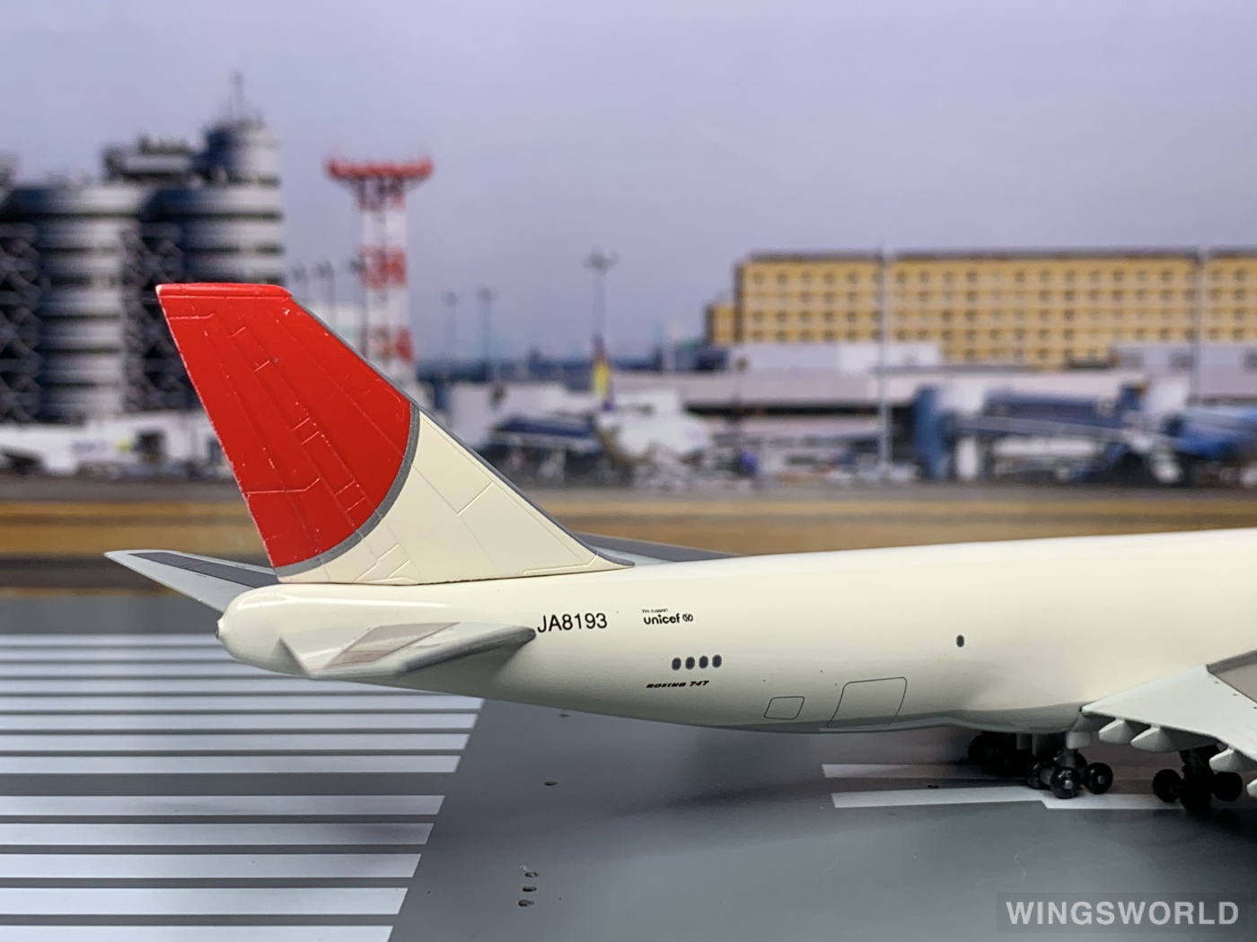 Dragon Models 1:400 Boeing 747-200 Japan Airlines 日本航空 55487 JA8193 JAL ...