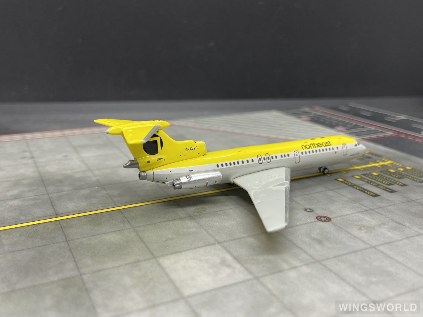 Geminijets 1:400 Hawker Siddeley Trident Northeast Airlines UK GJNSA770 ...