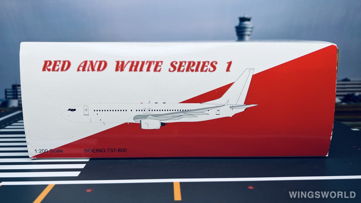 Blue box 1:200 Boeing 737-800 HK Express 香港快运航空 BBOX73802 B-KBR 的照片 作者 ...