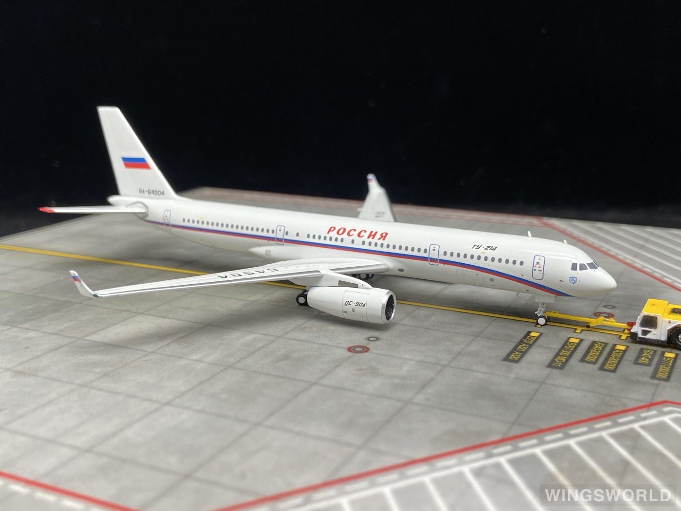 Pandamodel 1:400 Tupolev Tu-204 Rossiya Airlines 俄罗斯国家航空 202212 RA ...