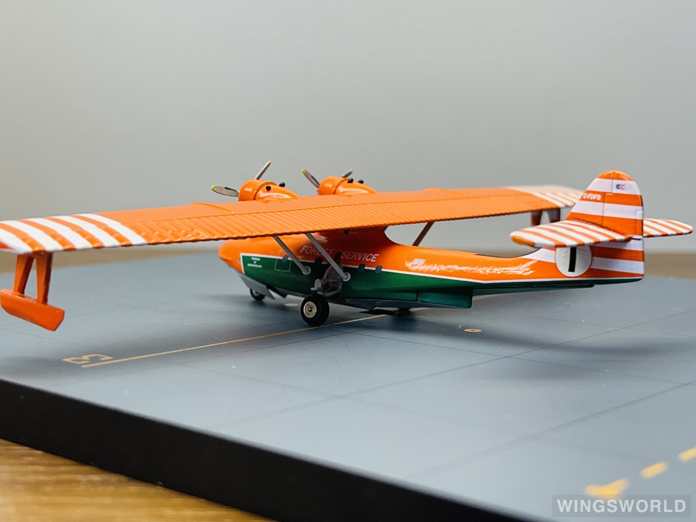 Herpa 1:200 Consolidated PBY Catalina Canadian Forest Service 554794 C ...