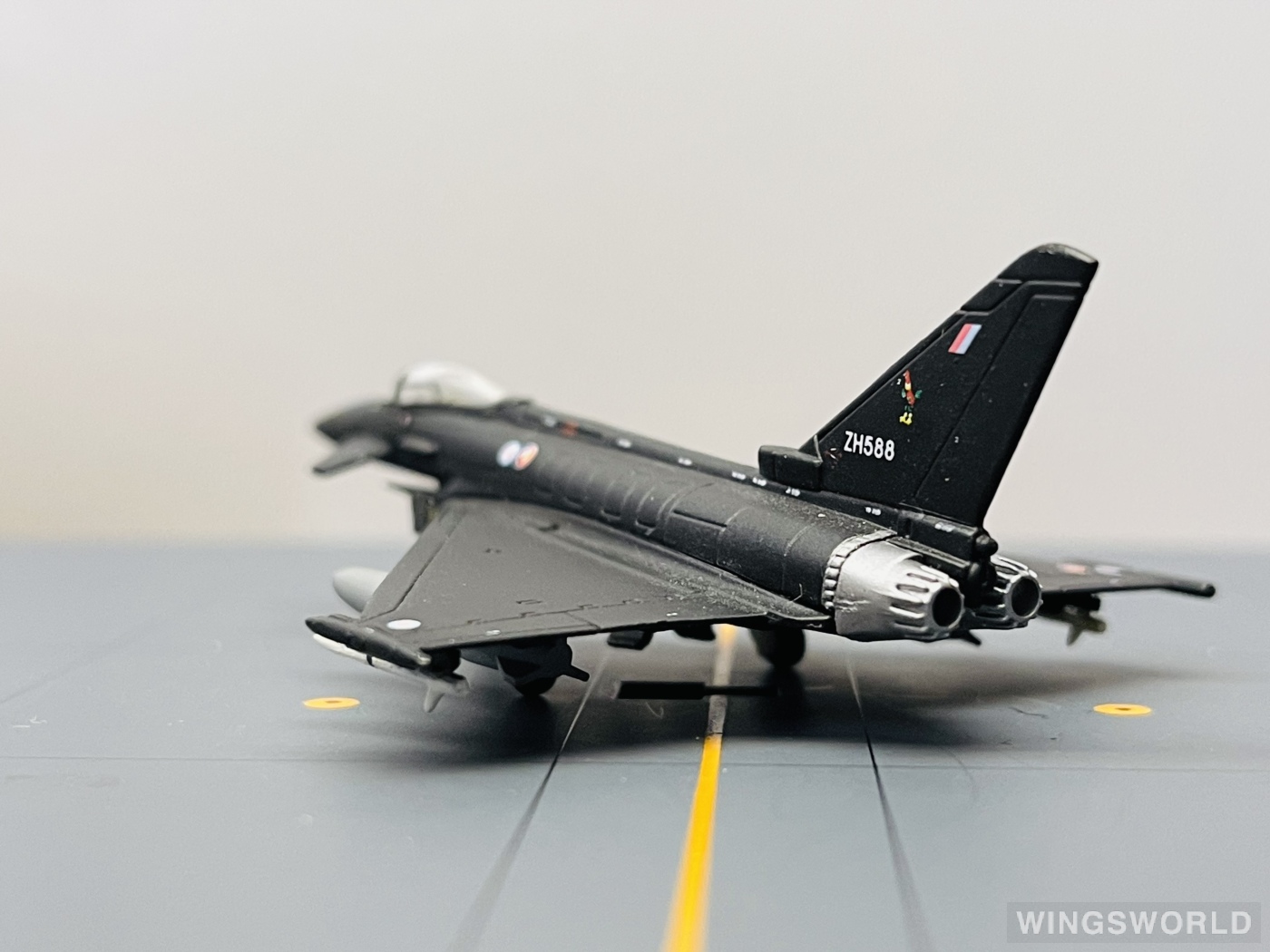 Herpa 1:200 Eurofighter Typhoon RAF 英国皇家空军 552325 ZH588 DA2 Test ...