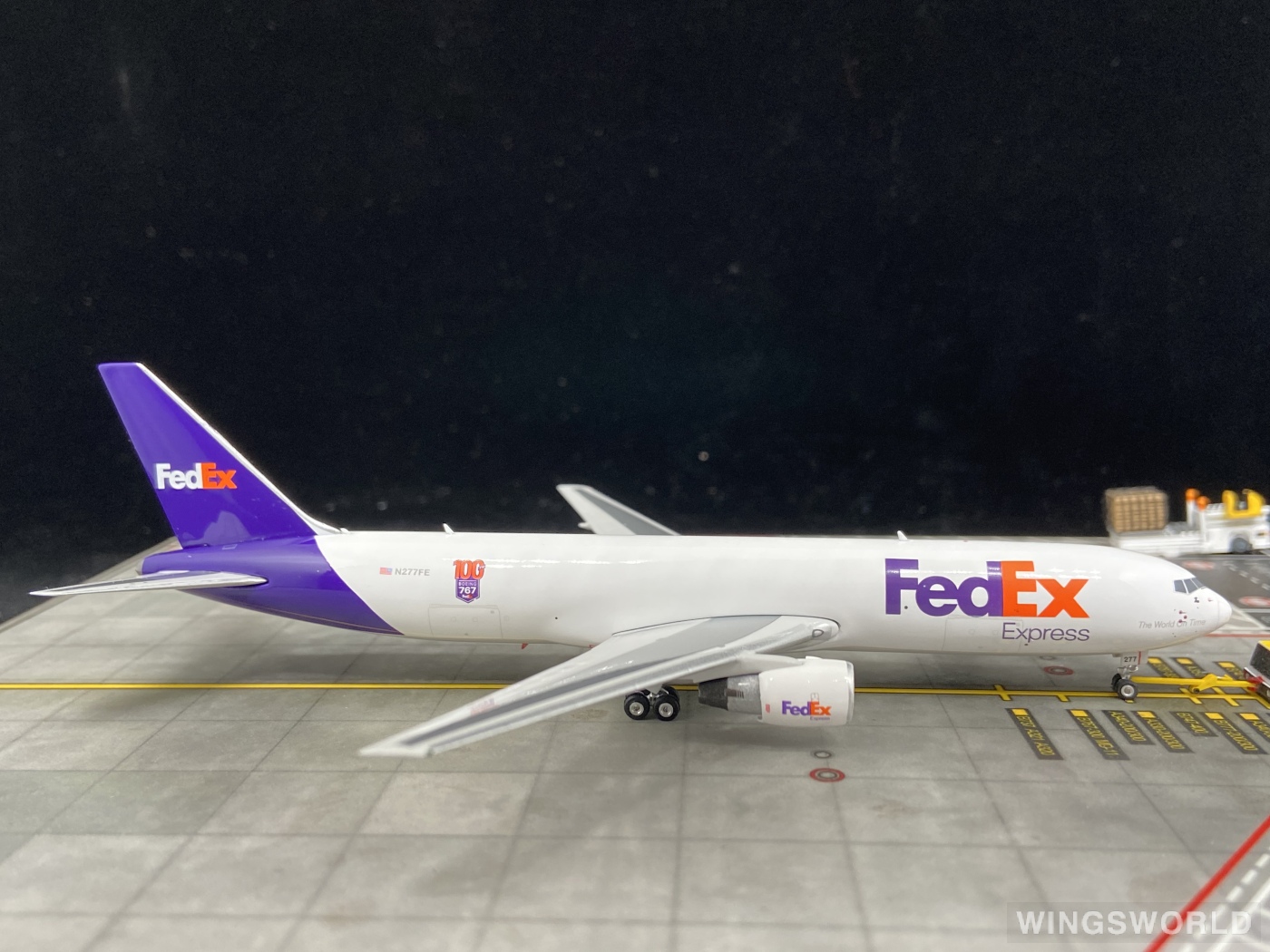 Phoenix 1:400 Boeing 767-300 FedEx 联邦快递 PH04479 N277FE 的照片 作者:图波列夫飞行大队 ...