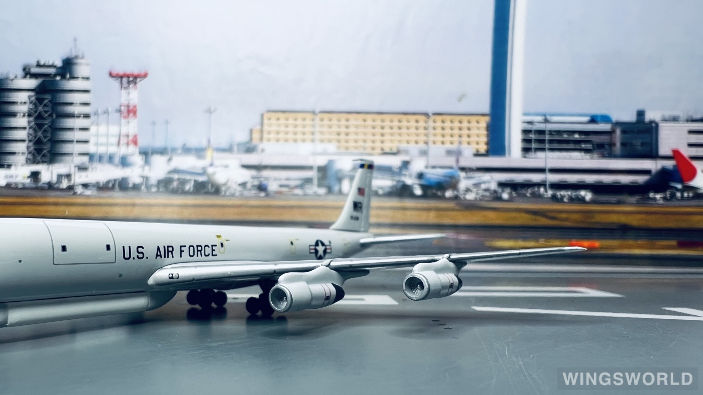 Dragon Models 1:400 Northrop Grumman E-8 USAF 美国空军 55646 92-3290 的照片 作者 ...