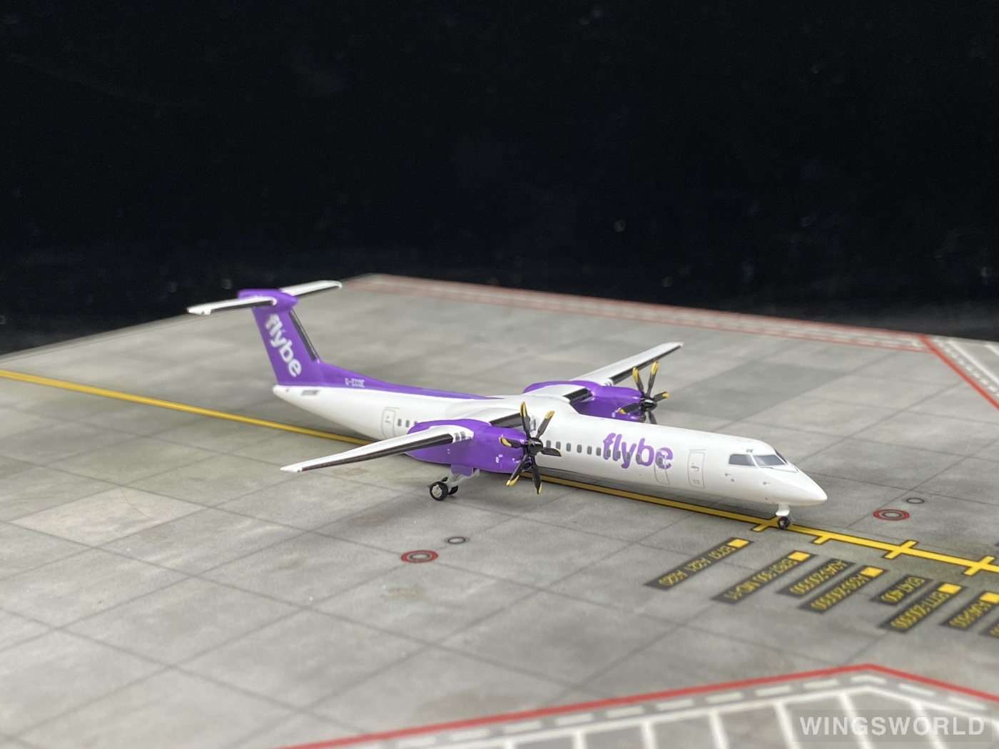 Geminijets 1:400 Bombardier Dash 8-400 Flybe 弗莱比航空 GJBEE2162 G-ECOE 的照片 ...