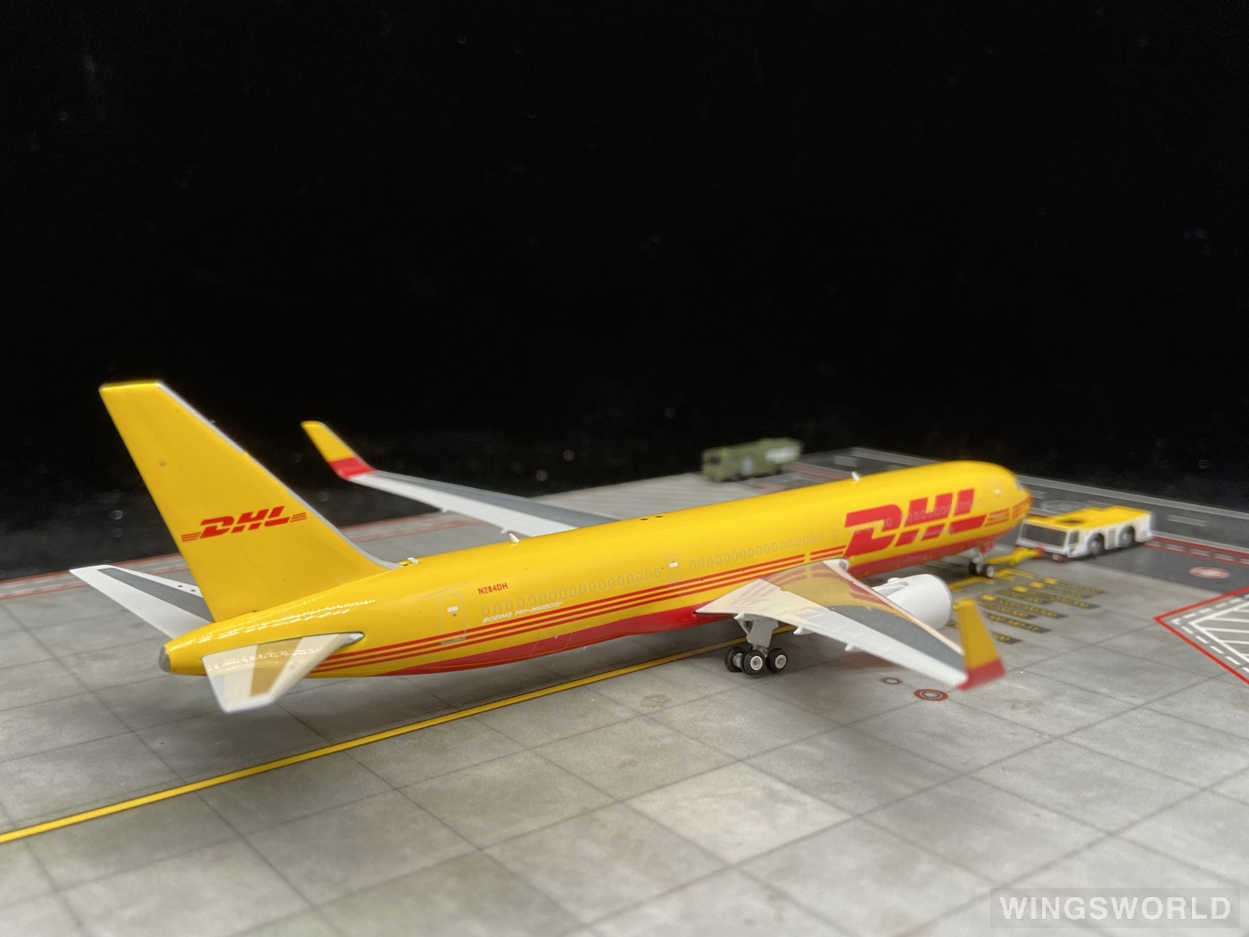 Phoenix 1:400 Boeing 767-300 DHL 敦豪 PH04399 N284DH 的照片 作者:JohnnyTS - 飞机 ...