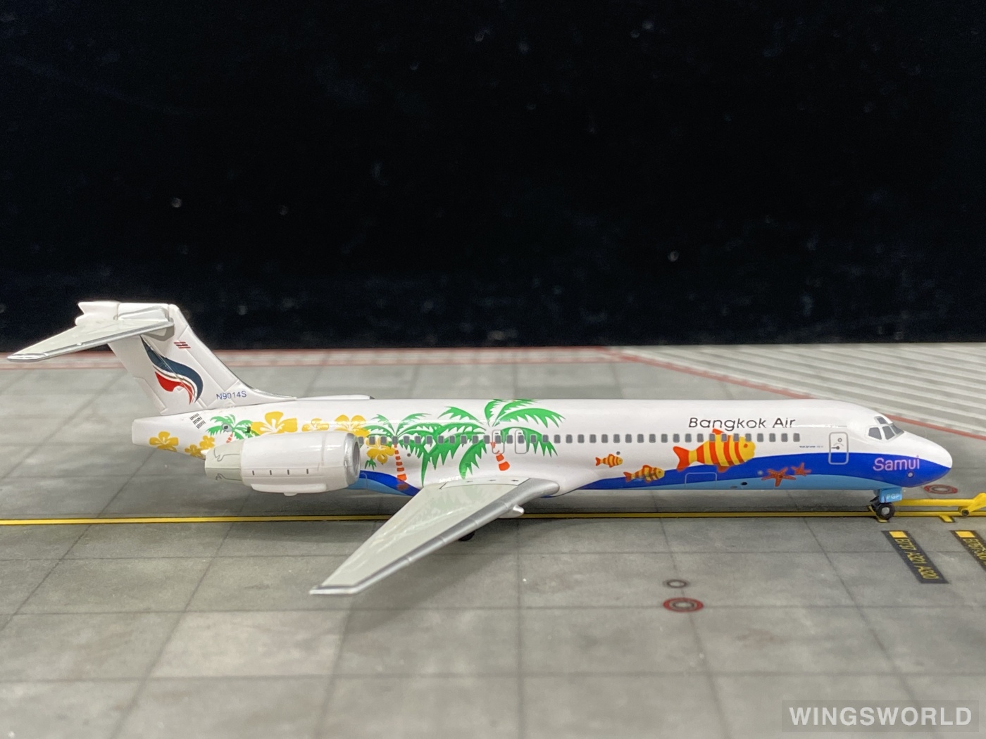 Dragon Models 1:400 Boeing 717 Bangkok Airways 曼谷航空 55347 N9014S SAMUI的 ...