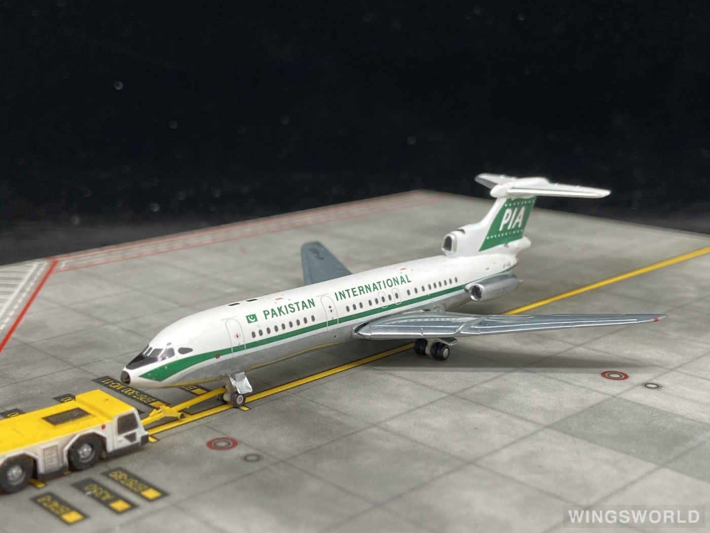 Geminijets 1:400 Hawker Siddeley Trident PIA 巴基斯坦航空 GJPIA768 AP-AUG 的照片 ...
