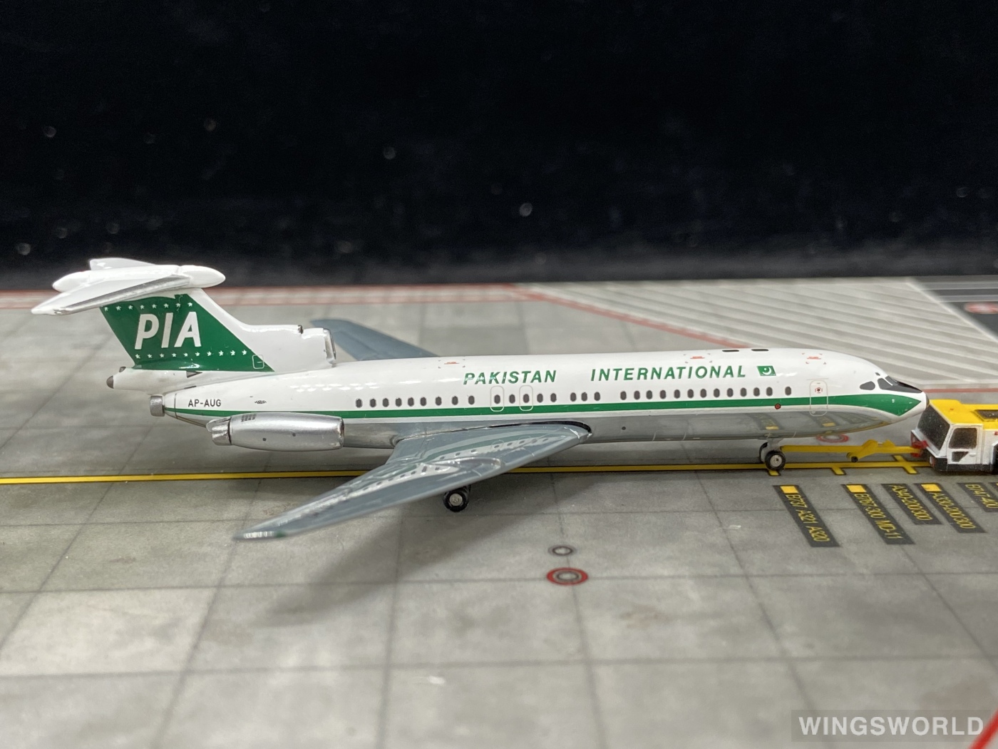 Geminijets 1:400 Hawker Siddeley Trident PIA 巴基斯坦航空 GJPIA768 AP-AUG 的照片 ...